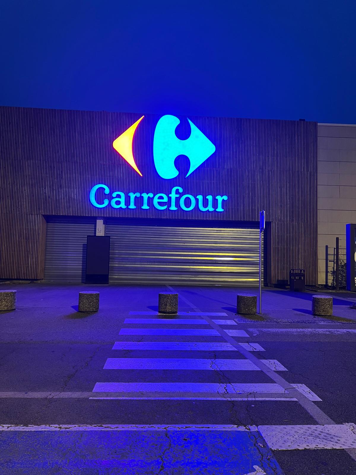 Carrefour Vichy - Supermarché, hypermarché, Allee Des Ailes, 03200 ...