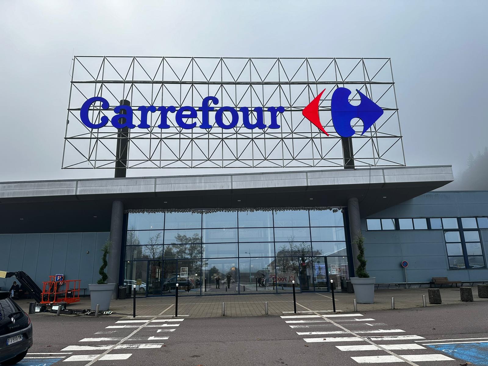 Carrefour Remiremont - Supermarché, hypermarché, 26 Rte De Bussang ...