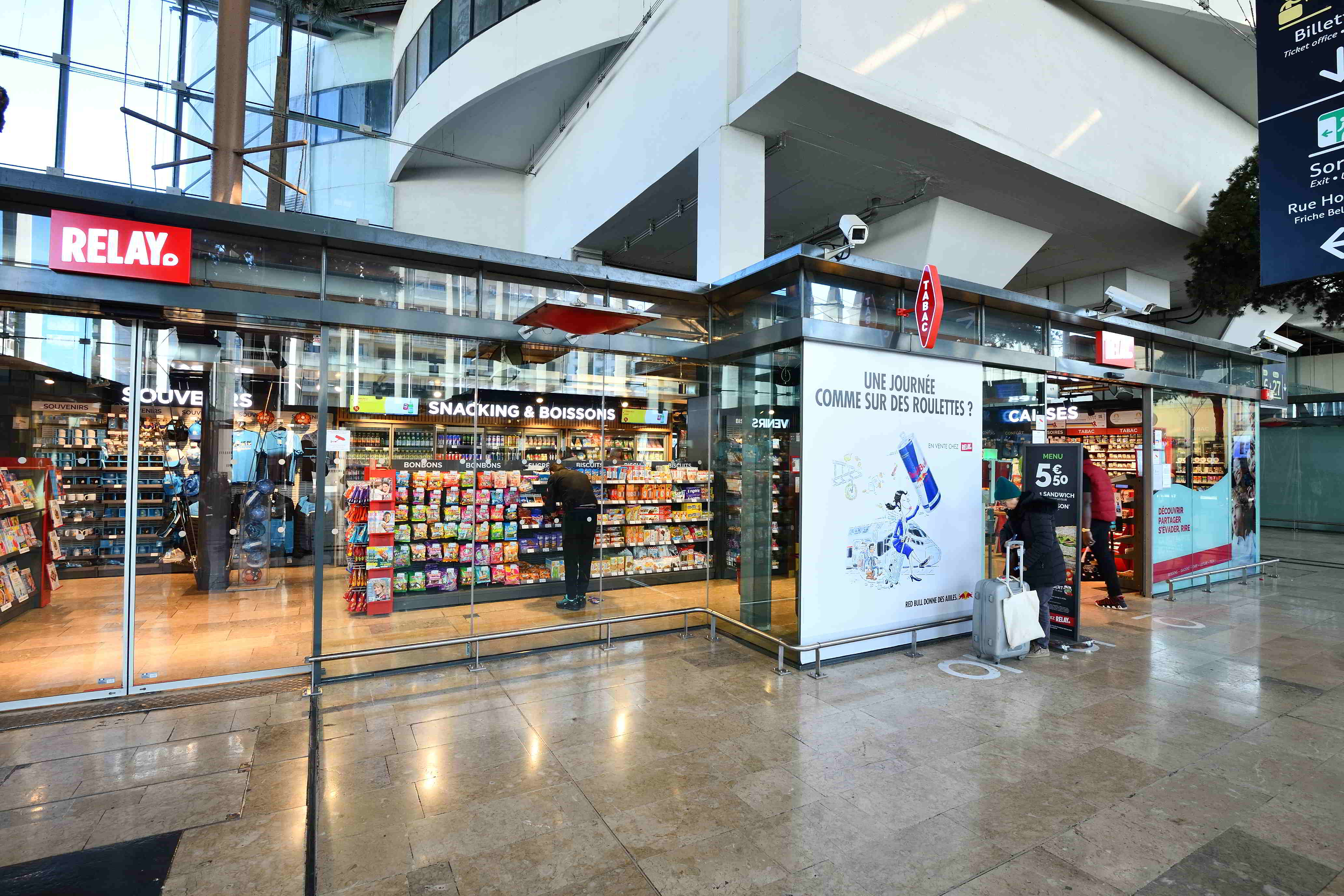 Relay Gare de Marseille Voie N - Café, Rue Jacques Bory, 13001 ...